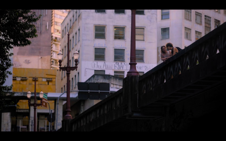 CRÍTICA | TUDO O QUE VOCÊ PODIA SER - Taverna GM