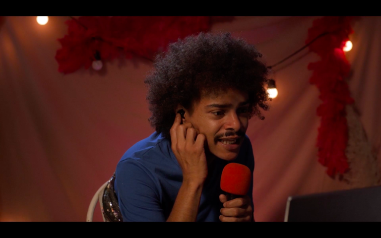 CRÍTICA | TUDO O QUE VOCÊ PODIA SER - Taverna GM